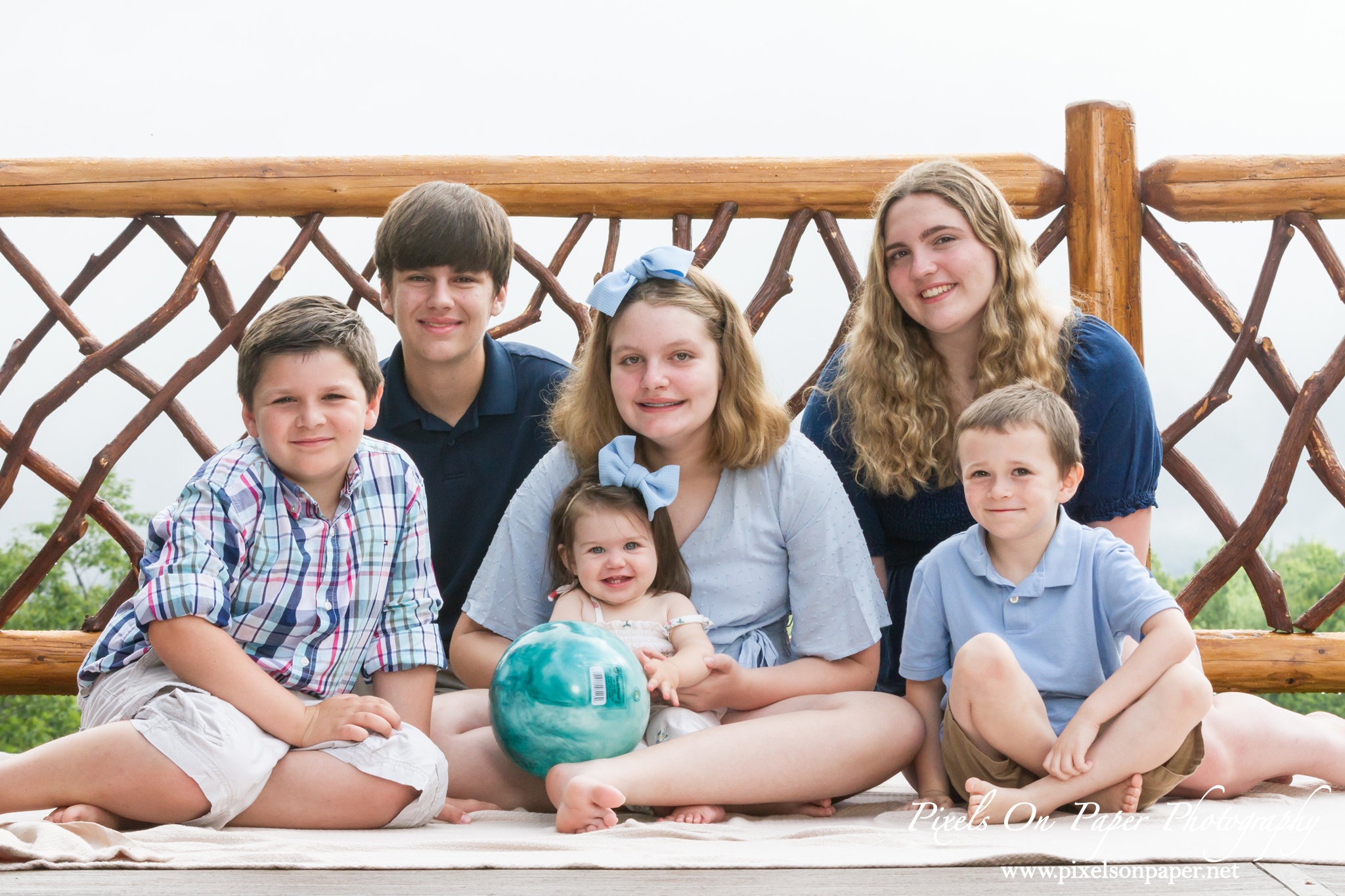 Vermeal Family photos | pixelsonpaperblog.com